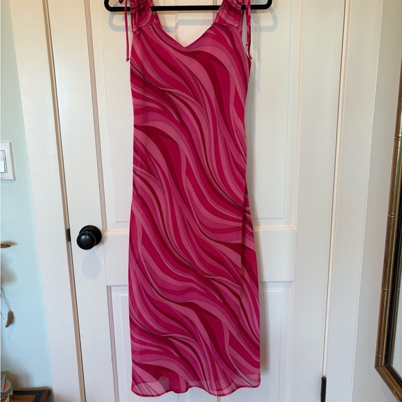 Season Design | Dresses | Season Design Pink Swirl Maxi Dress | Poshmark